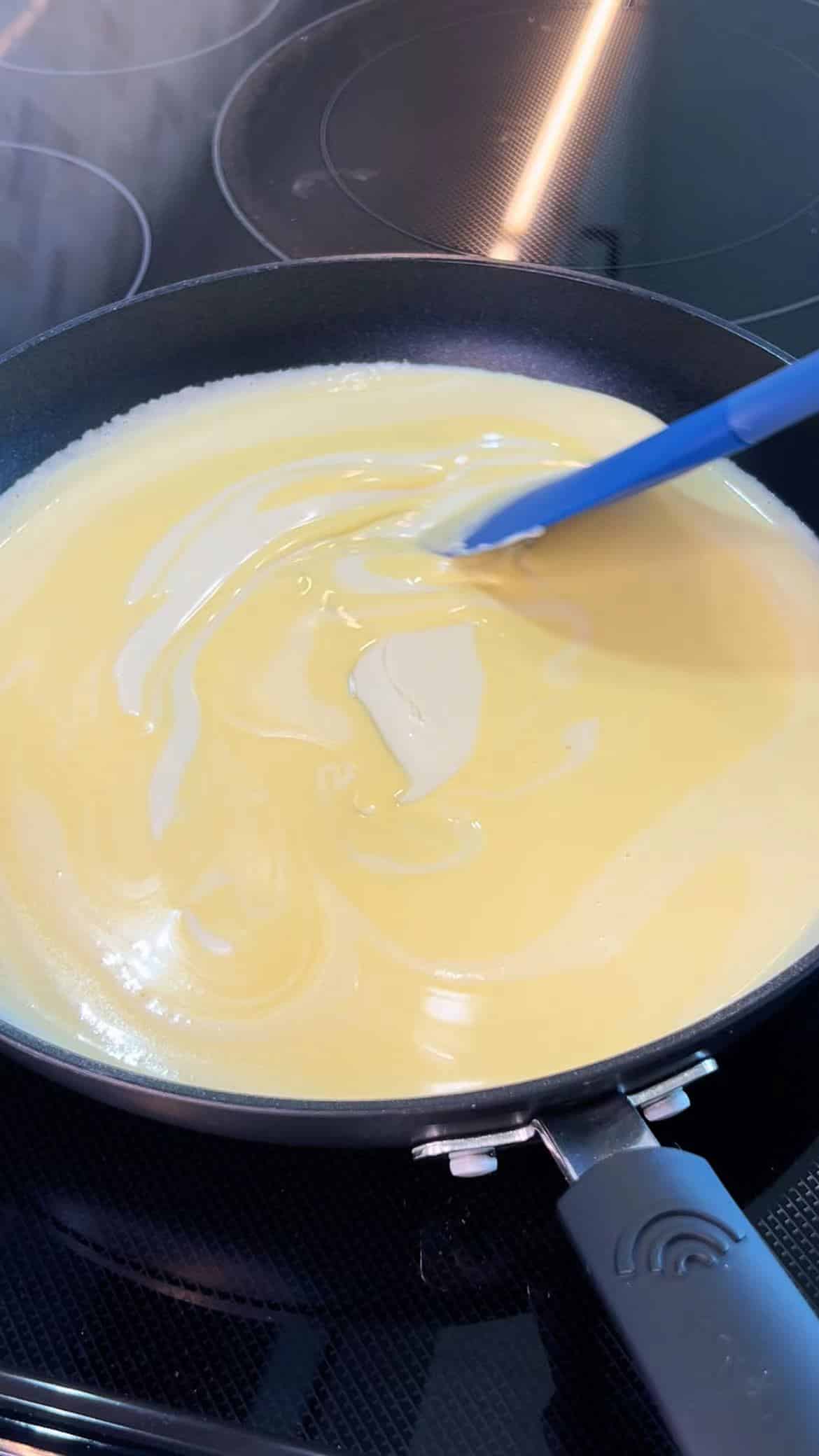 Snow Skin Mooncake Recipe - white strawberry chocolate filling