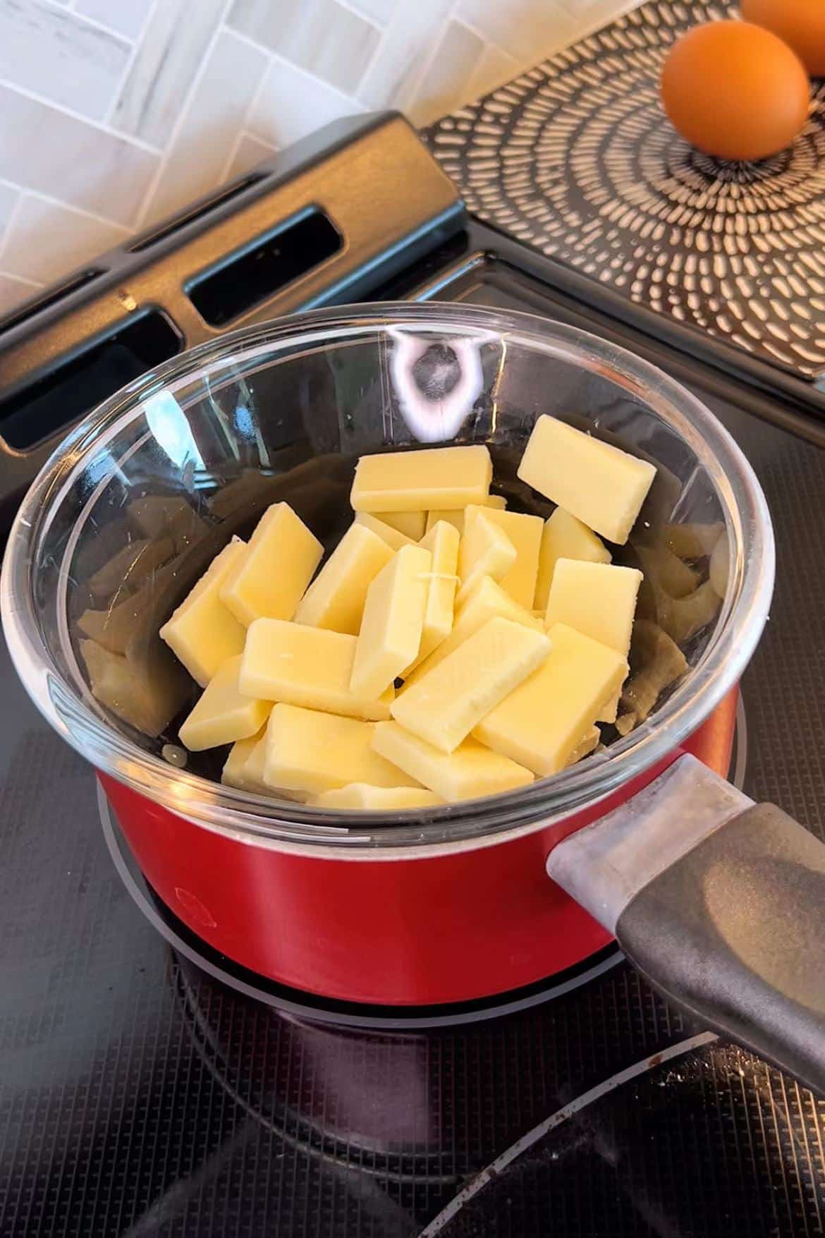 Snow Skin Mooncake Recipe - white strawberry chocolate filling
