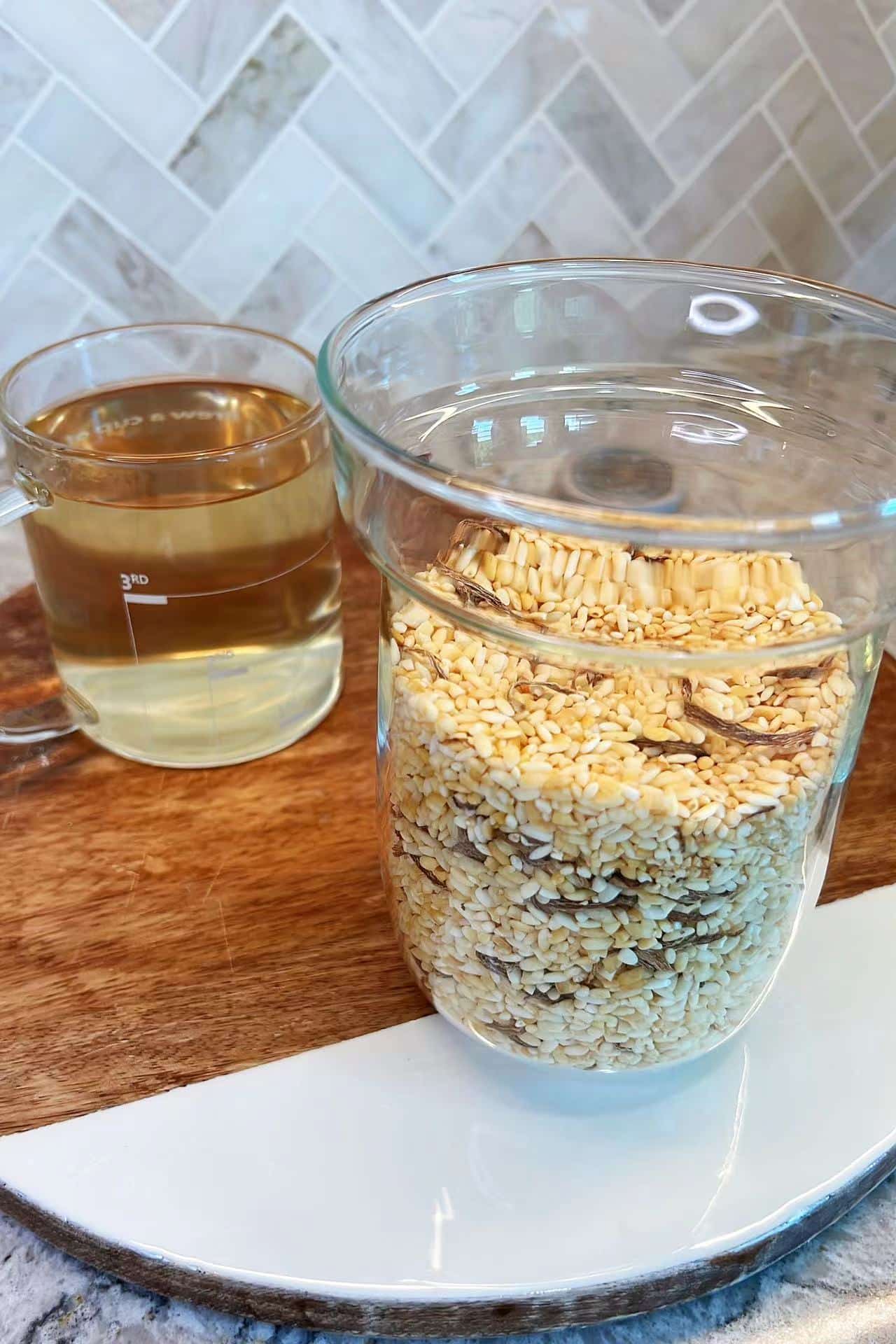 Ginger Rice Tea - Caffeine Free Tea Recipe | Ms Shi and Mr He