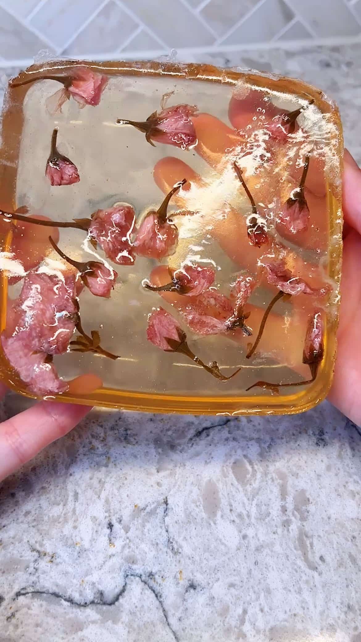 Kohakutou (Japanese crystal candy) Recipe - flavored with Juice