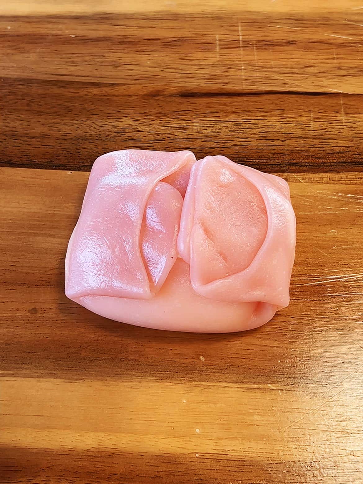 Strawberry Daifuku Recipe (strawberry mochi with cream filling)