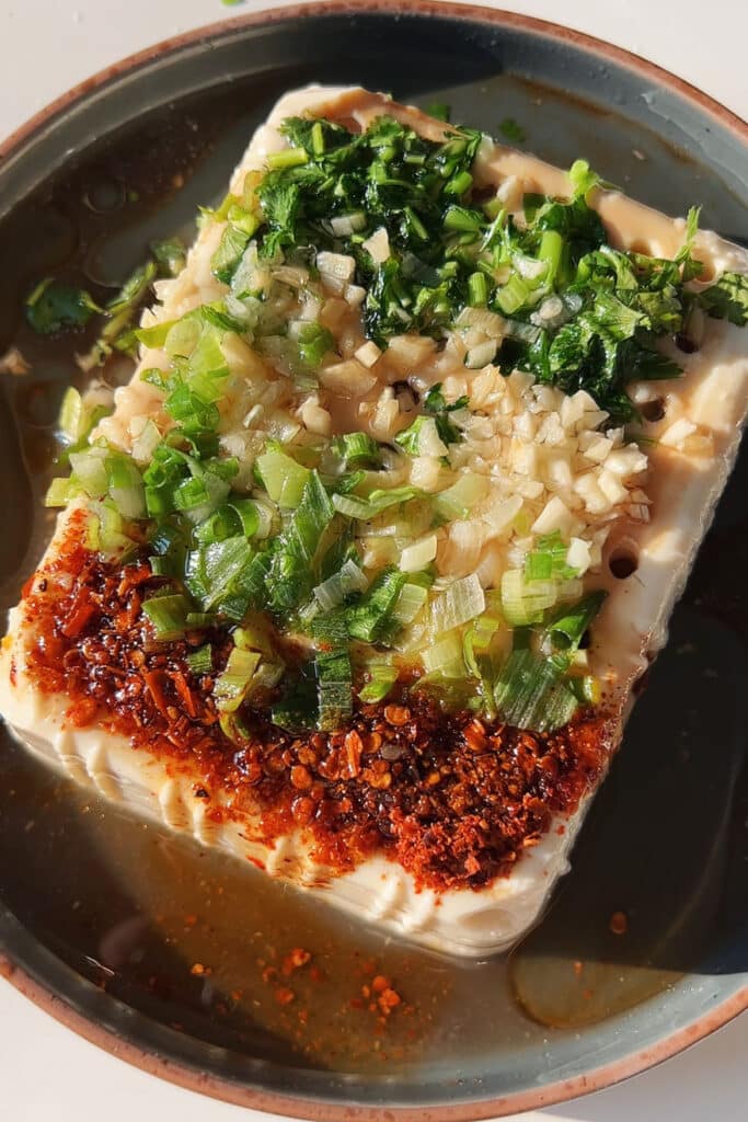 One-pot Egg Tofu | Ms Shi and Mr He's Easy Recipes with Videos